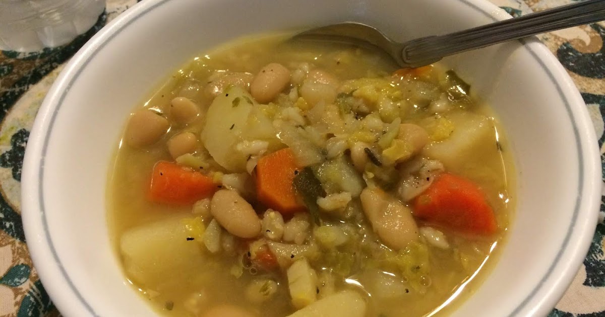 The Vegan Mouse: Nourishing soup.