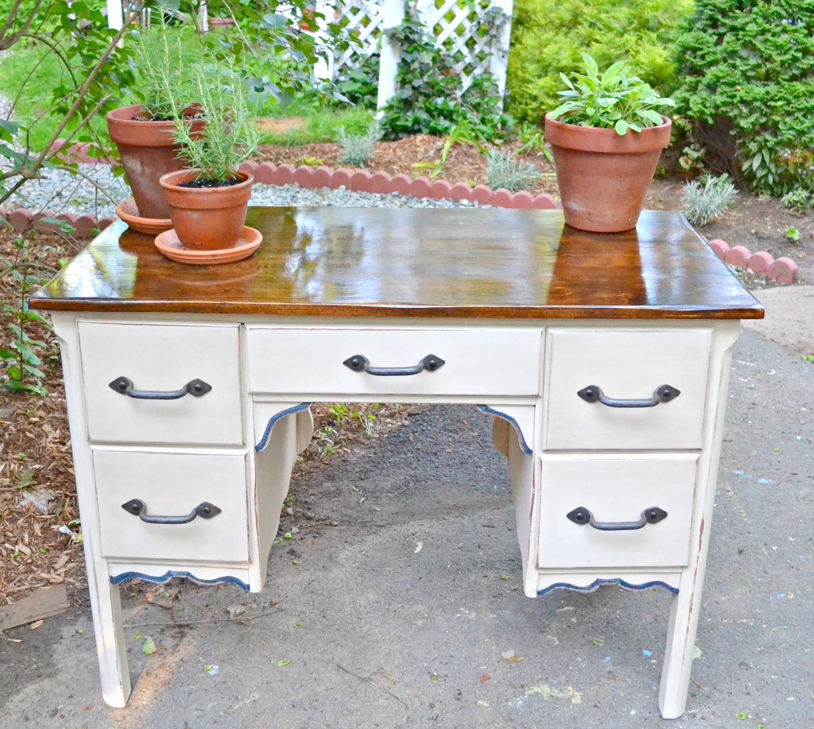 Heir and Space: An Antique Desk in Cream