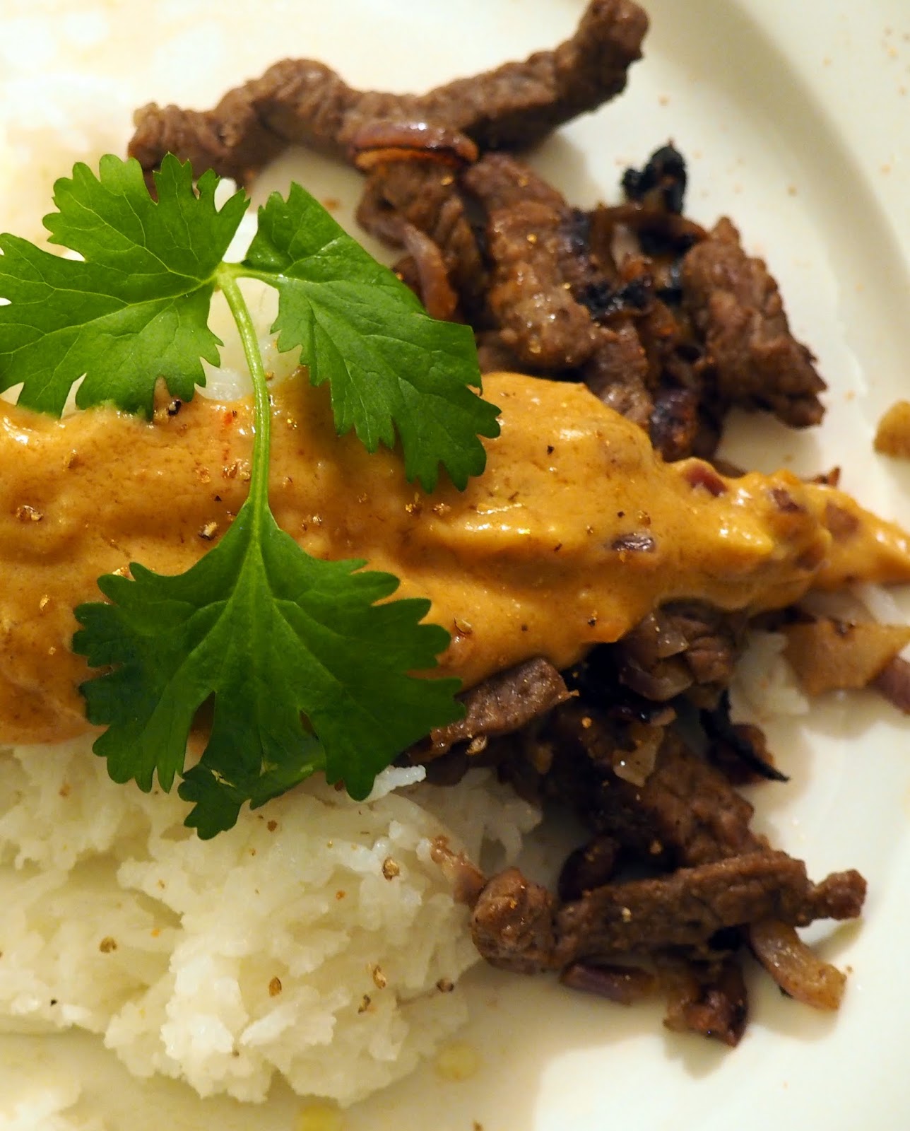 Tätä (keittiö)elämää: Maapähkinäkastike eli Satee nro 3