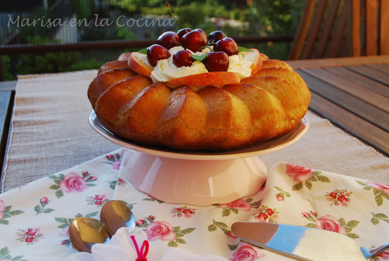 Savarin de Whisky con Crema Chantilly y Frutas de Temporada