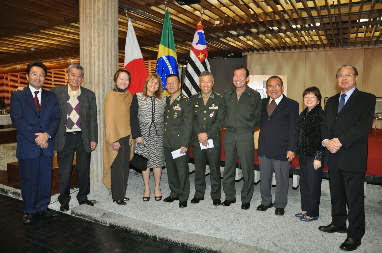 Okinawa Brasil: BUNKYO: HOMENAGEM AOS NOVOS GENERAIS MATSUDA E IKEDA