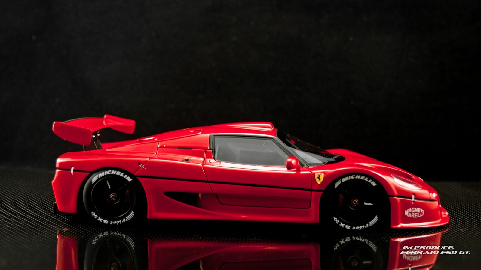 *: Ferrari F50 GT 1996 (APM 1:18)