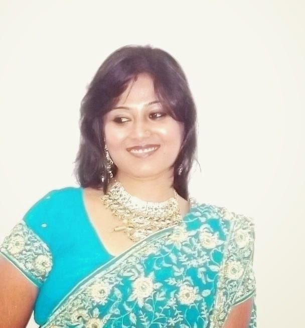 Payal Bhabhi Hot Aunty In Saree Photos Hot And Sexy