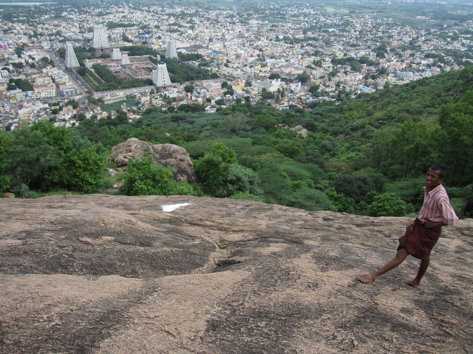Climbing Mount Arunachala in Tiruvannamalai | Path to Yoga