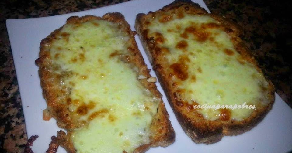 Pan tostado con queso