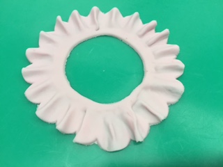 Caroline Makes....: How to use a Garrett Frill Cutter to make Ruffles ...