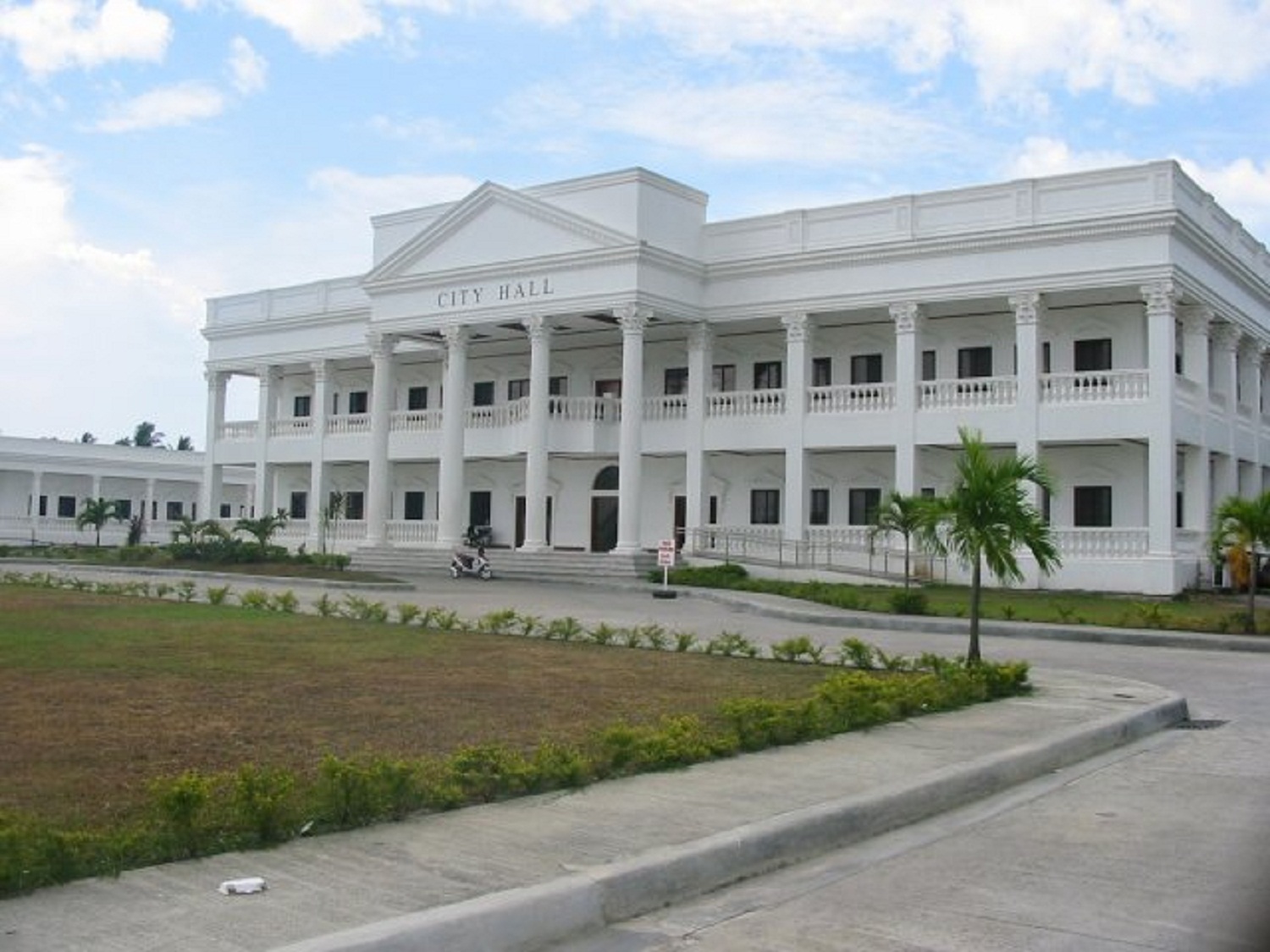 walking distance & et cetera -: Calapan city