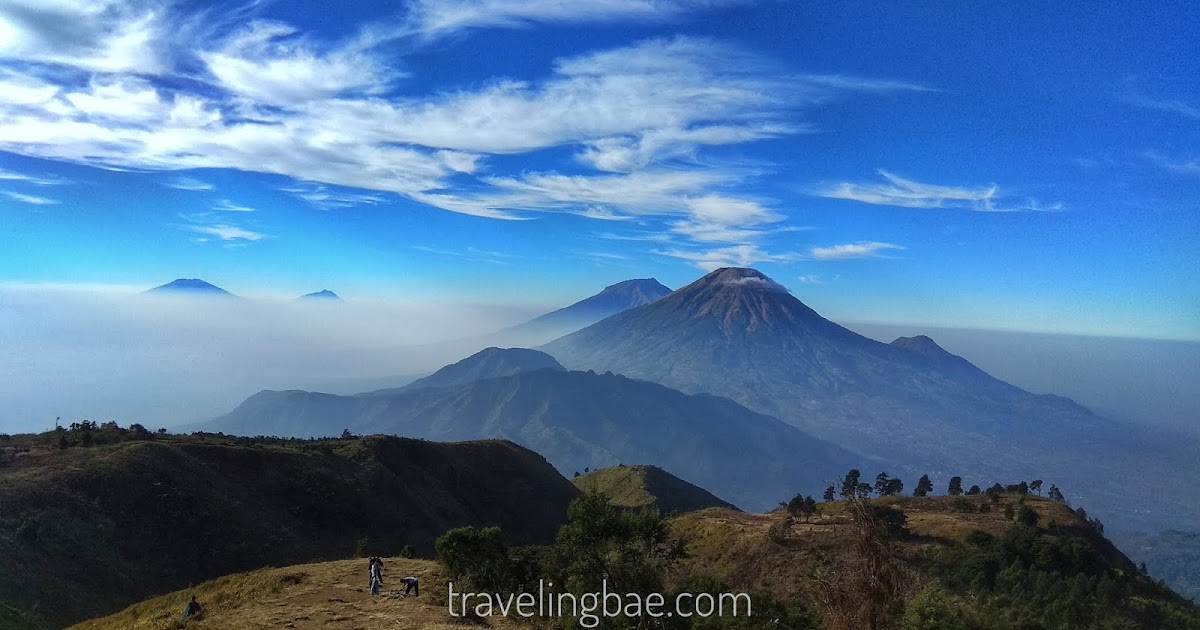 Pemandangan Gunung Prau - Andira Gambar