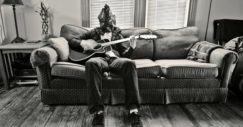 Album Review: Giles Corey - Deconstructionist ~ Muzik Dizcovery