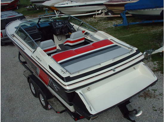 [B3] Big Bad Boat Archives: Additional Photos of Formula 242 LS ...