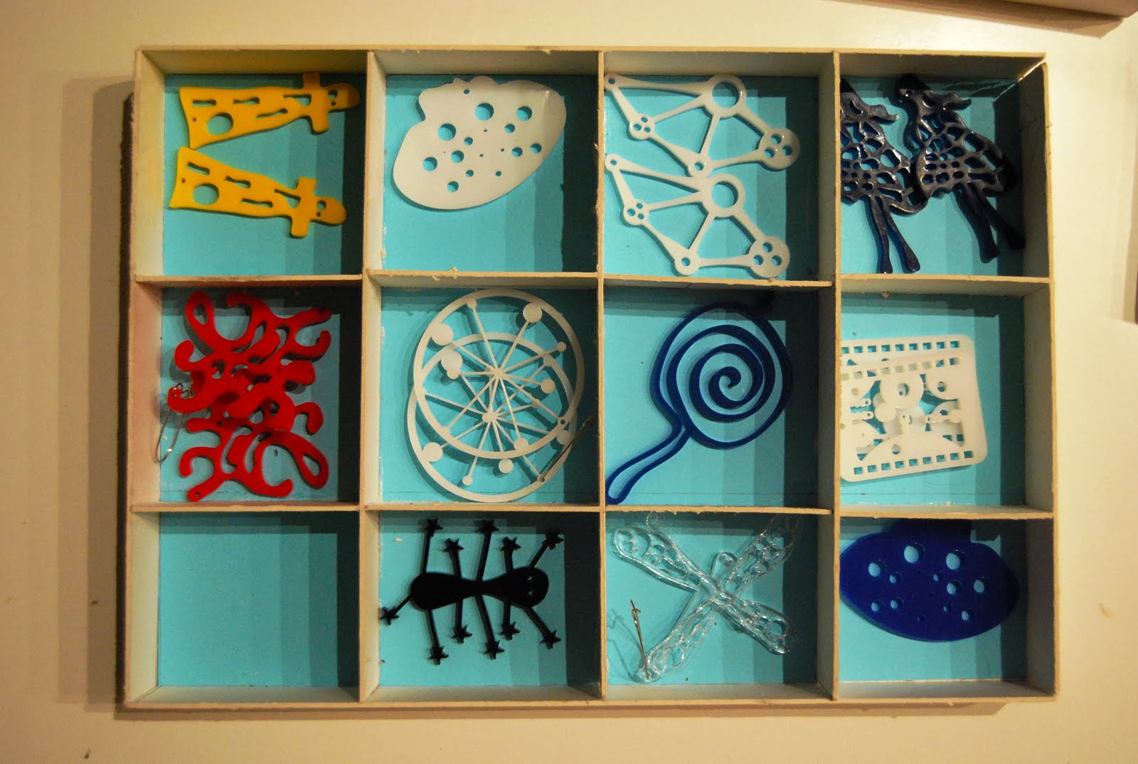 Laser Cut Design Laboratory: July 2011