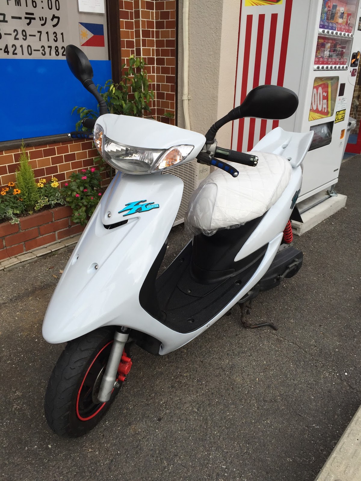 YAMAHA ZR EVOLUTION 130,000 YENS ~ Casual Bike Style