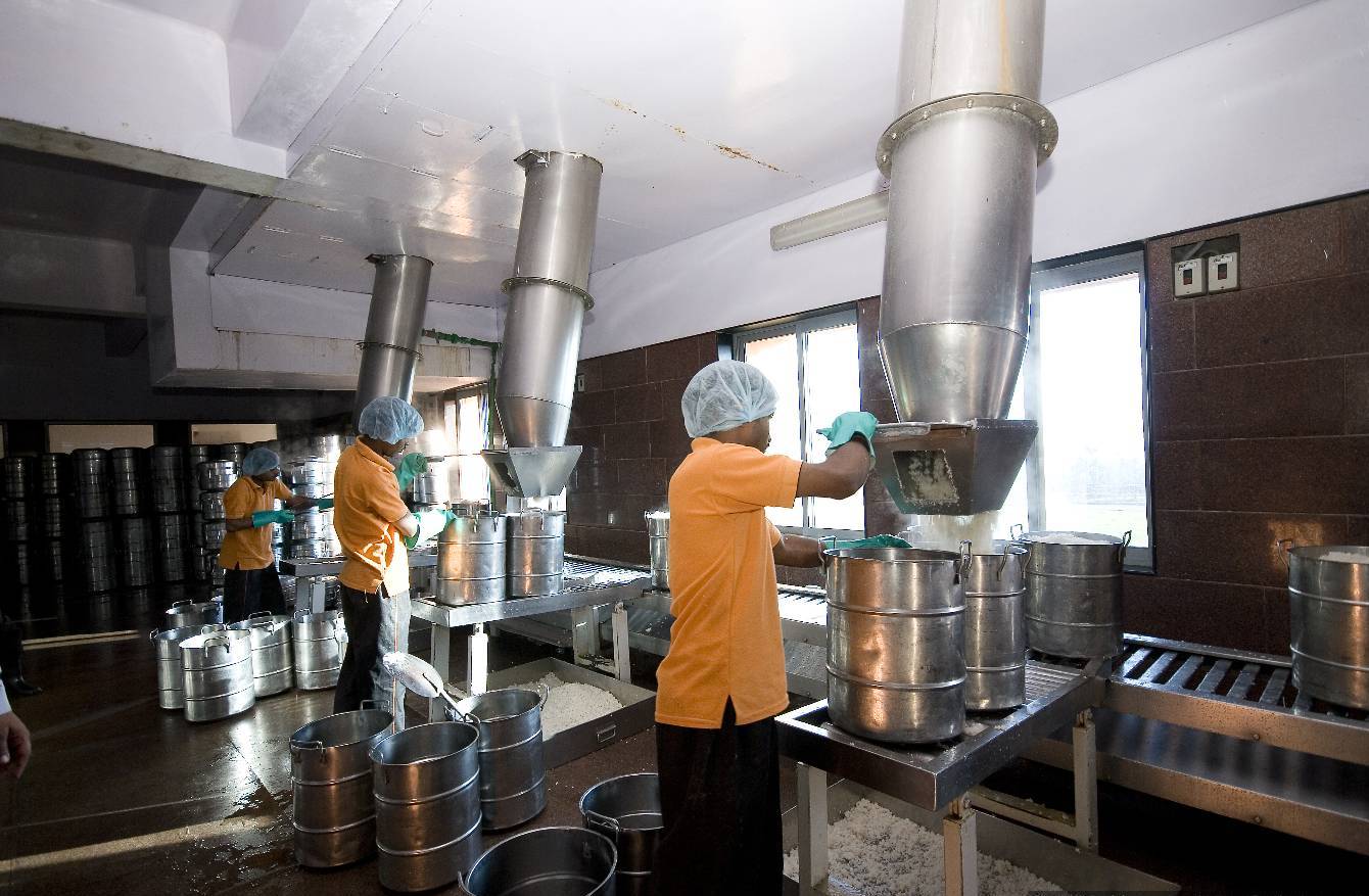 For more information visit: http://www.akshayapatra.org/centralized ...