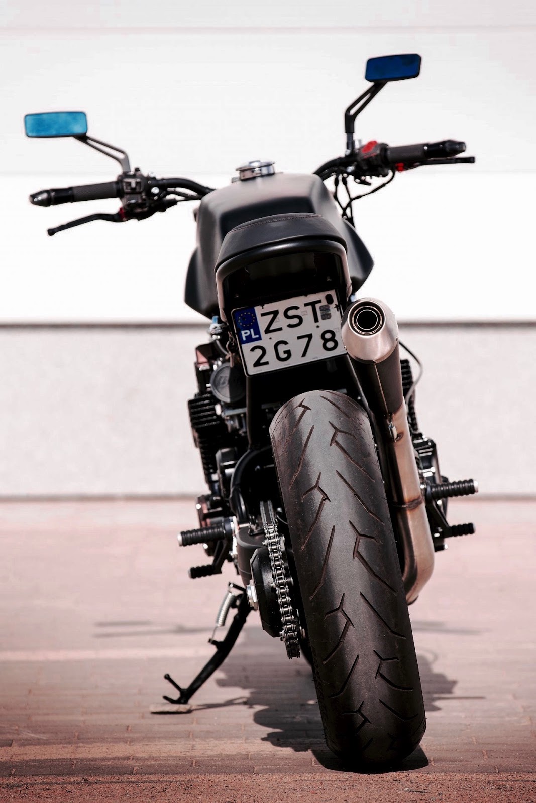 RHCC Sevenfifty - Inazuma café racer