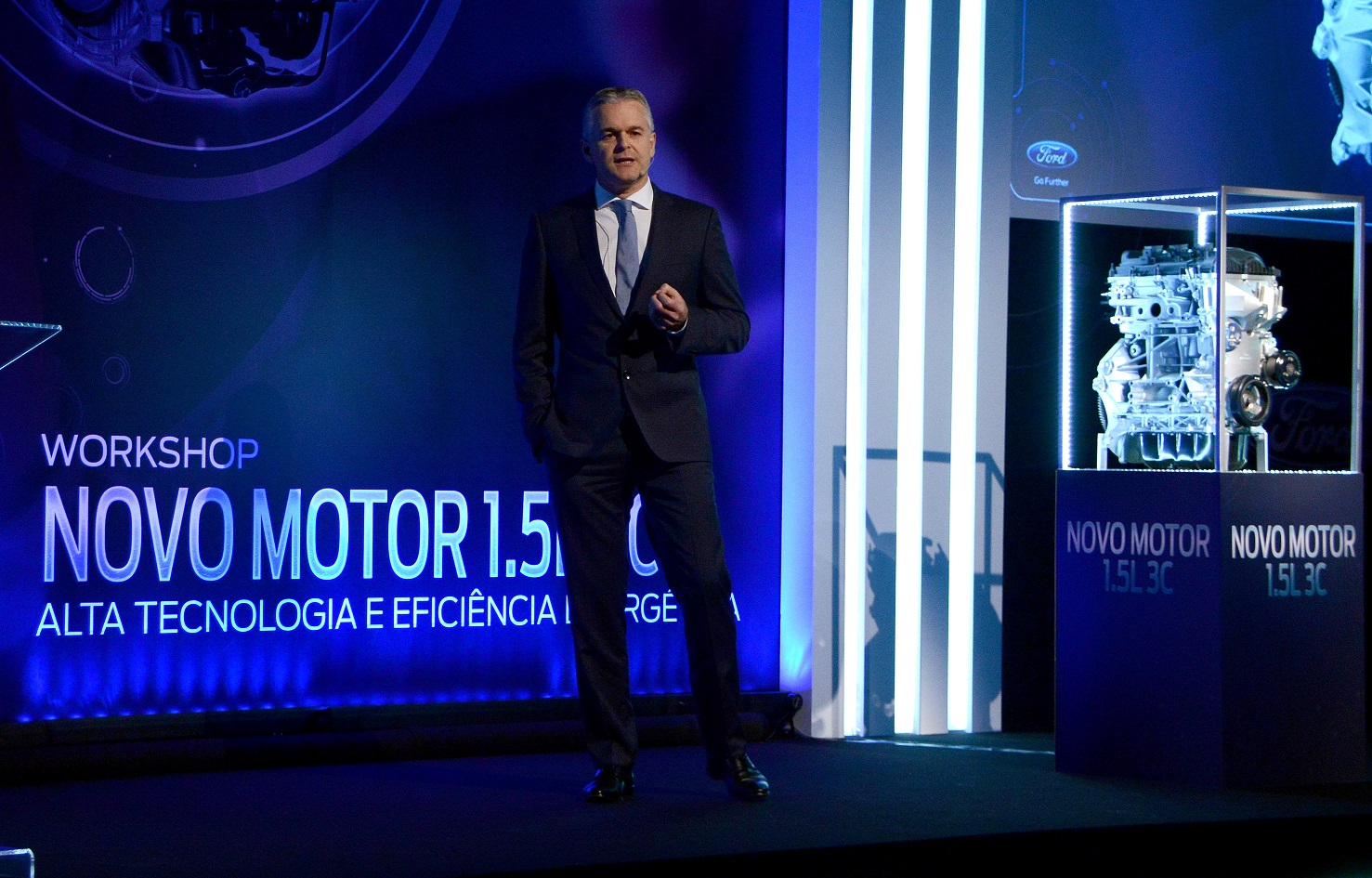 Quinta Marcha: Ford apresenta o novo motor 1.5 de três cilindros que ...