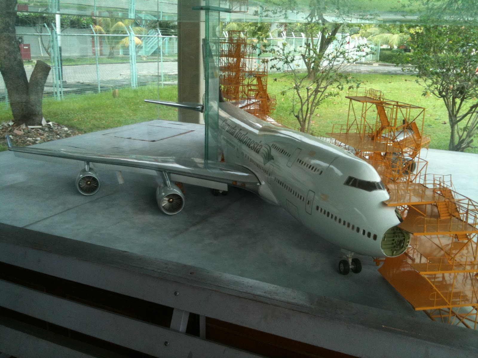 ITS TEAM - SAPU ANGIN SHELL ECO MARATHON 2012: Momen - Momen Proses ...