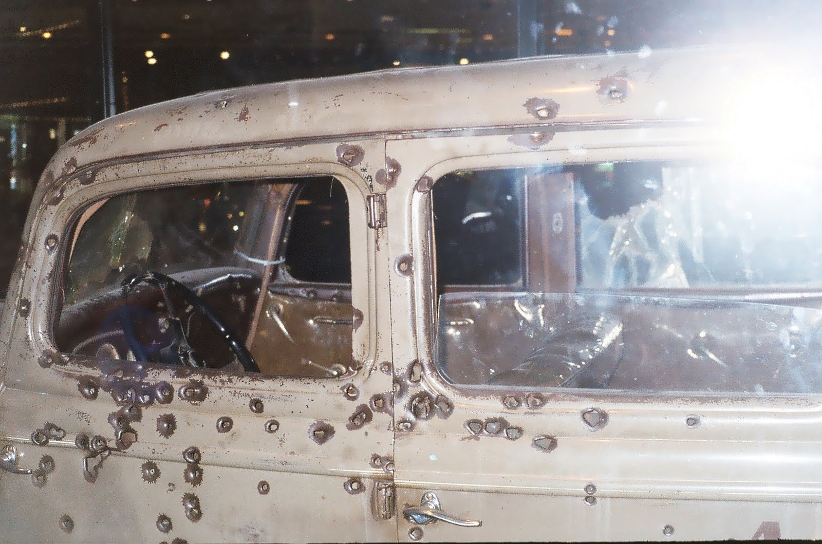 Bonnie and Clyde History: Bonnie & Clyde's Death Car-- Still As ...