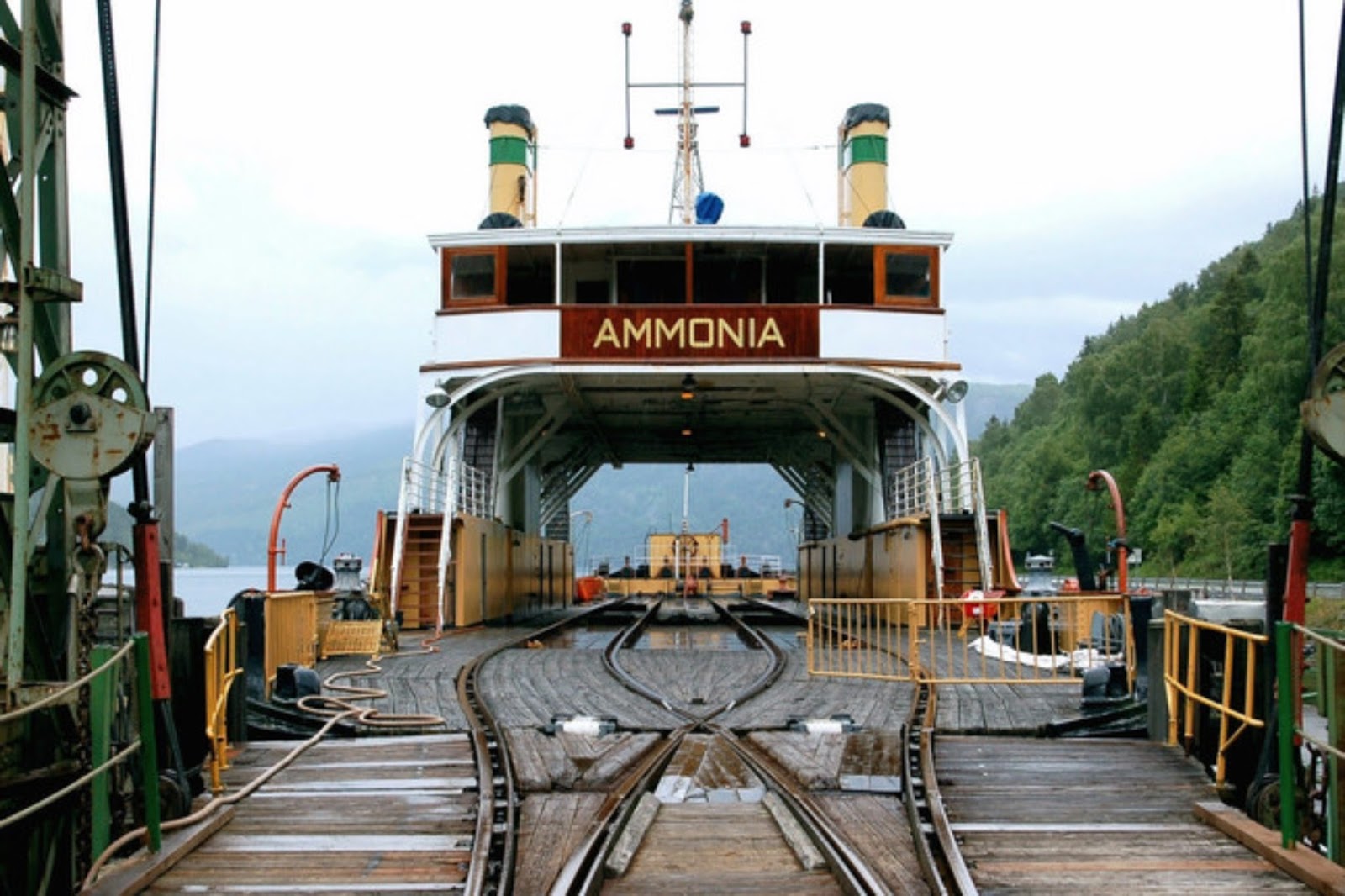 Jenis - Jenis Kapal Feri - Lalaukan