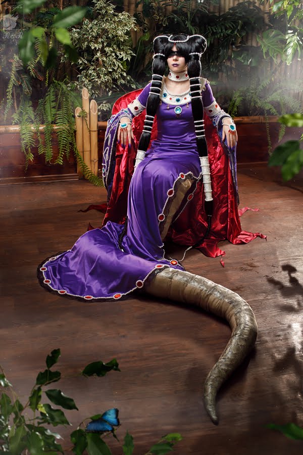 Banco de Imágenes Gratis: Chica monstruo - Monster girl (Scary Pictures)