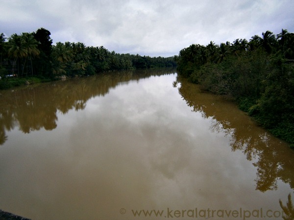 Kerala Travel Pal Picture Blog: Kerala backwaters