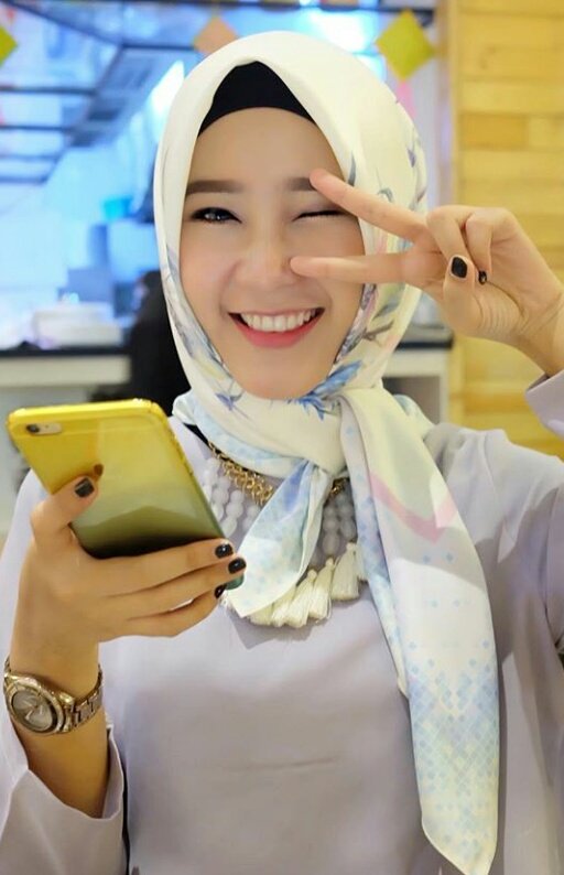 Koleksi foto cewek jilbab aceh manis - CantikaMagz Koleksi foto cewek jilbab aceh manis - CantikaMagz