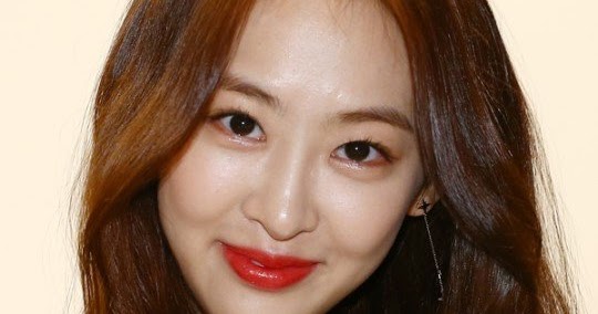 Dasom talks about going through SISTAR's disbandment while working on ...