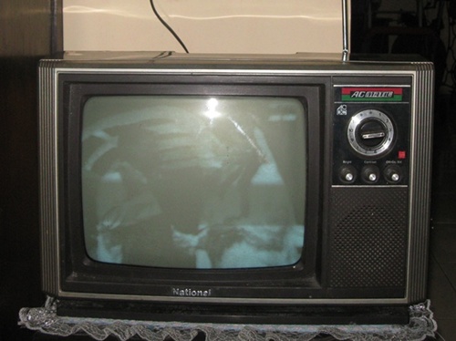 MAHAPUJA PRASASTI ANTIK GALERY: Televisi Jadul Episode 5