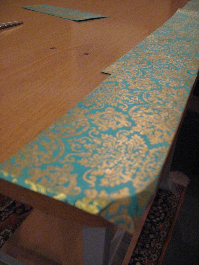 Home Decor: My Decoupage Art Coffee Table!