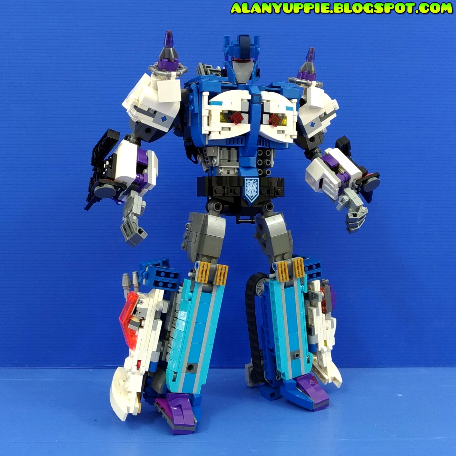 Alanyuppie's LEGO Transformers: LEGO Masterforce Overlord v2 ,Part 3 of ...