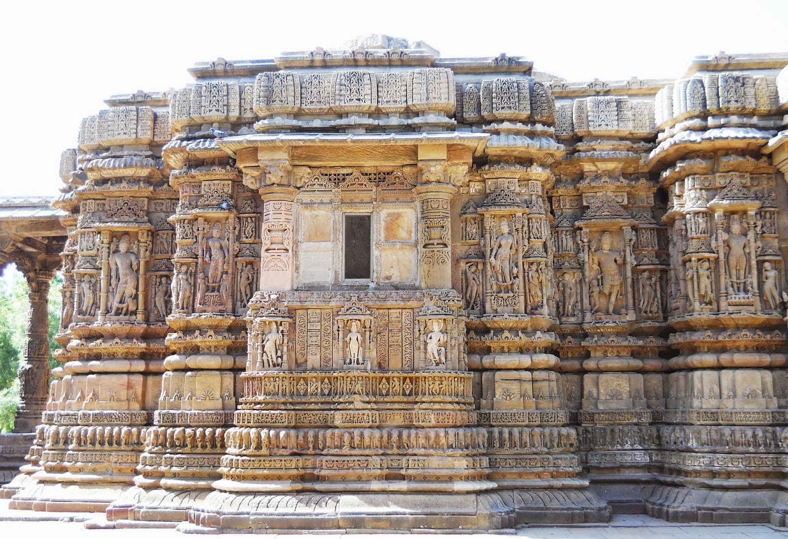 evenfewergoats: Modhera