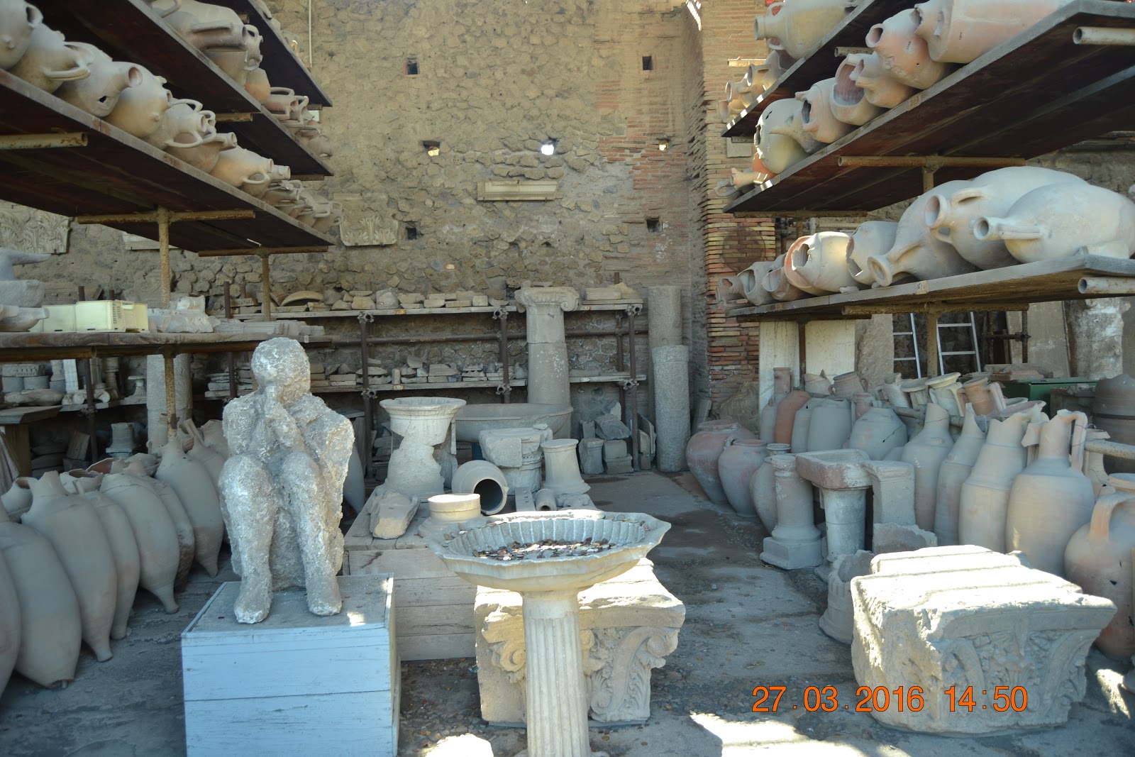 Pompeii People Frozen In Time