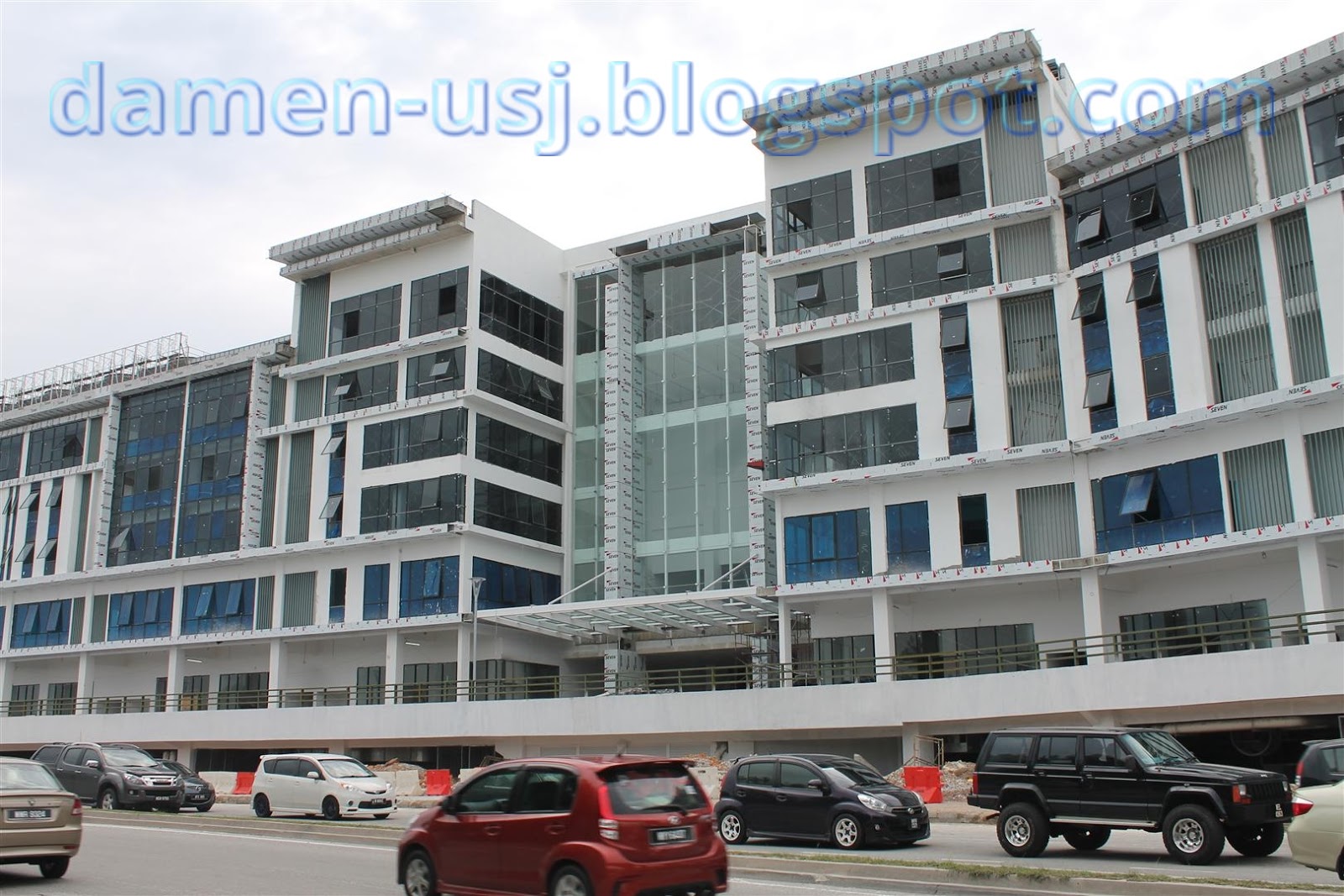 Da:Mén USJ 1 大門: Damen USJ Site Progress - 14-6-15