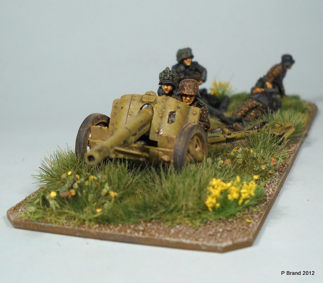 Achtung Panzer! 1/76th Waffen-SS Anti-Tank Gun - IPMS Ireland