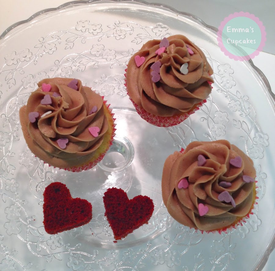 Cupcakes con corazón sorpresa. San Valentín | Cocina