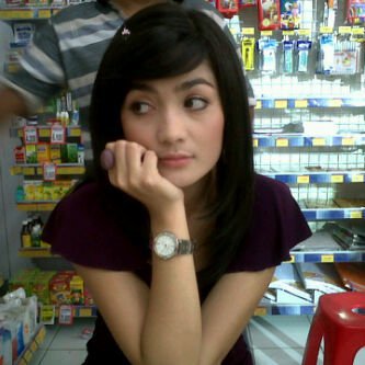 Biodata Imel Putri Cahyati & Fotonya | The New Autocar