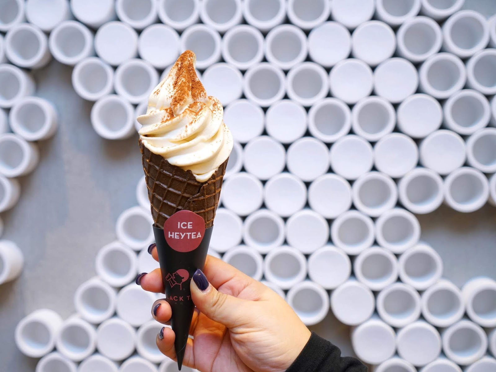 PinkyPiggu: HEYTEA 喜茶 @ ION Orchard ~ China's Most Popular Tea Has ...