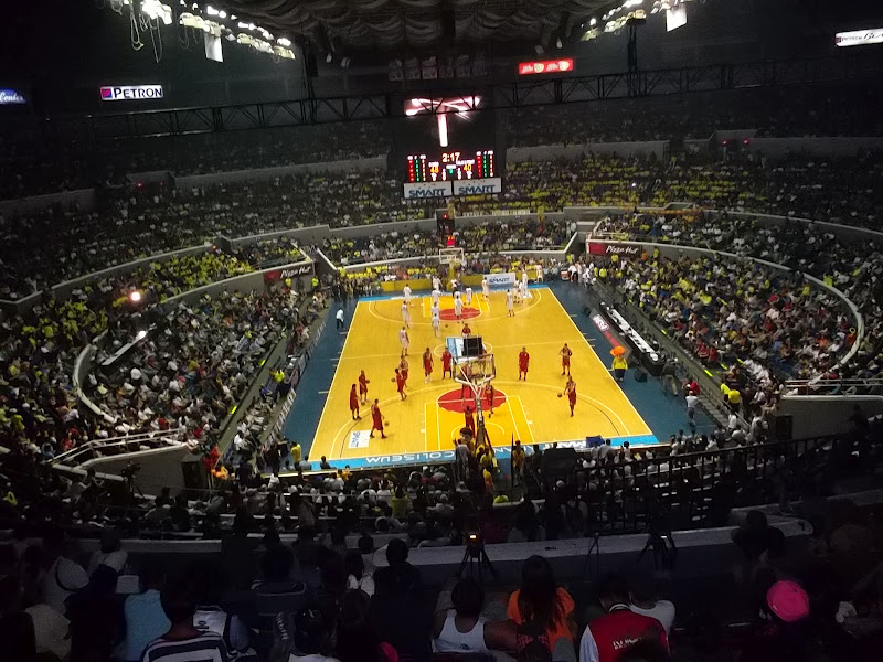 Konted's Make My Day: The Araneta Center: Bouncing Back