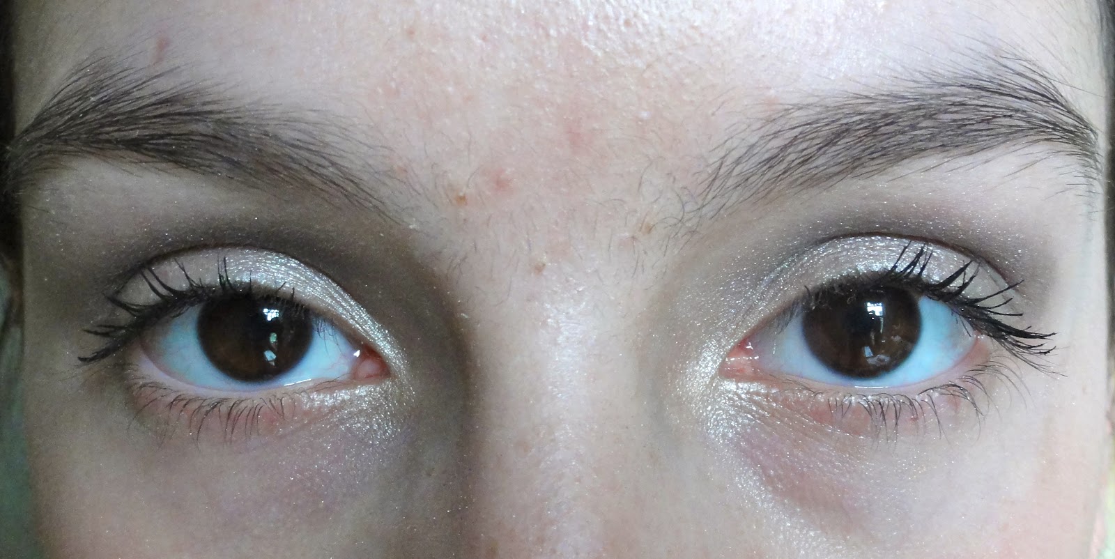 In Pursuit of Beautiful: A Beauty Blog: Cloudy Skies: Makeup on my friend