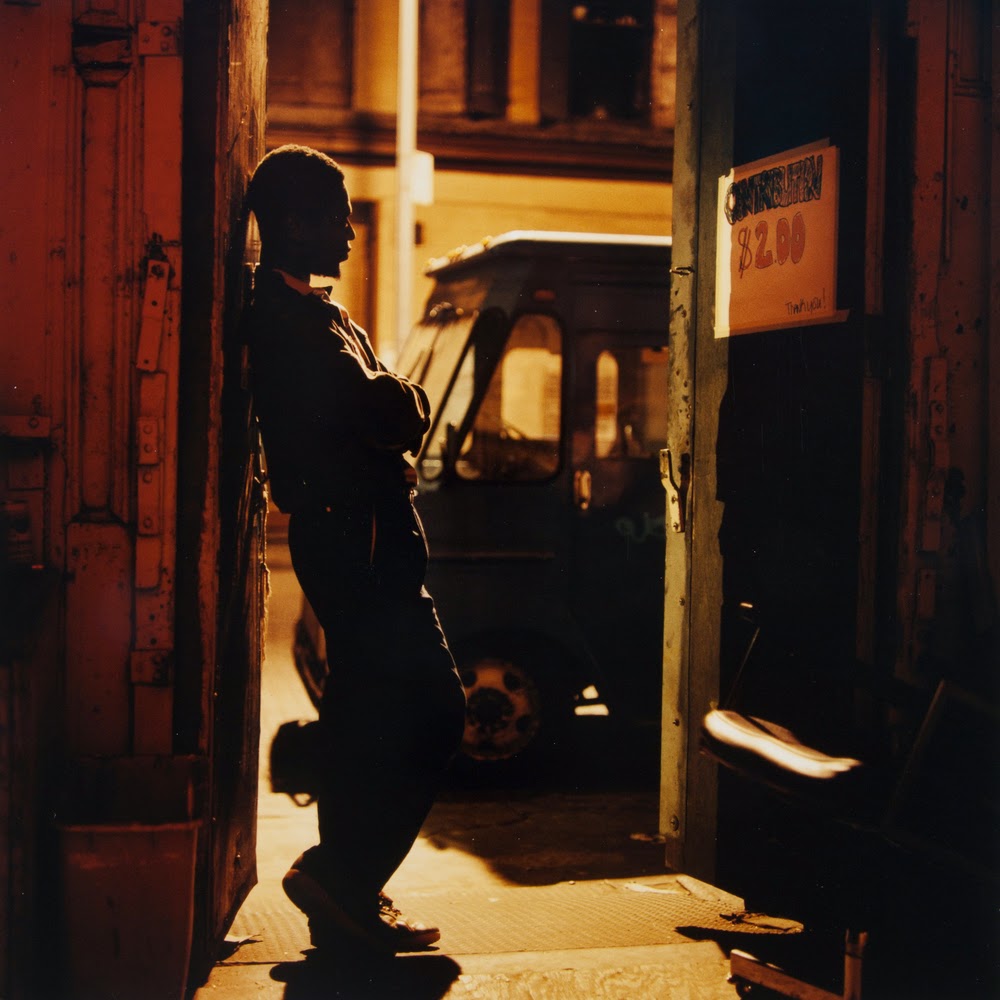 Fascinating Photographs That Capture Street Scenes of New York City in ...