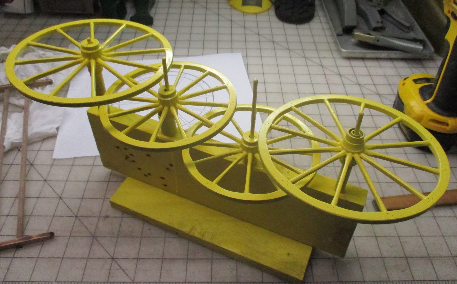 MI Models: 1848 Stage Coach Wood Model Kit by Latina (Chassis)