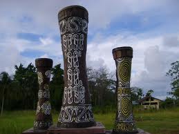 papua culture: lagu adat, Alat musik dan Patung