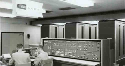 Awareness Post: First Generation of Computers (1942-1955)