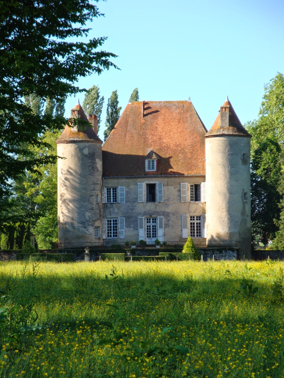 bernardloisirscossaye: Château du Méage