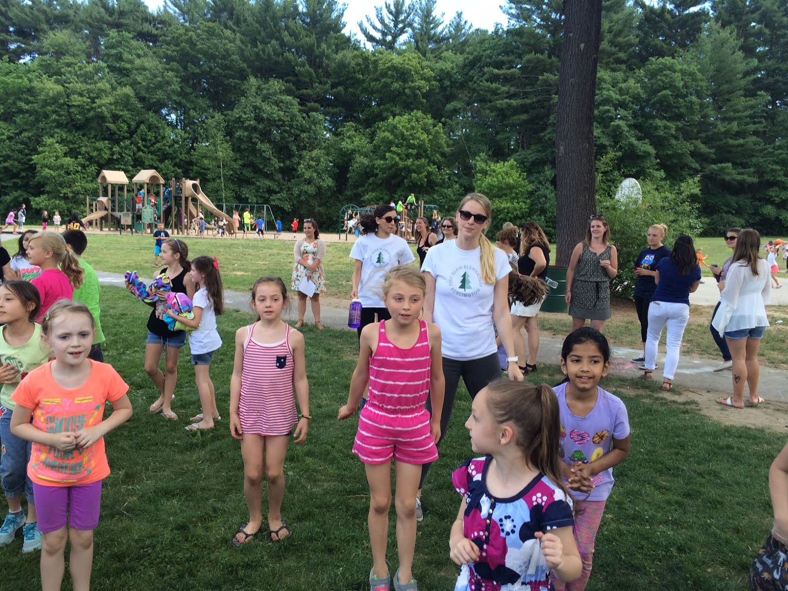 Pine Glen Elementary School Principal's Blog: All School Dance Party