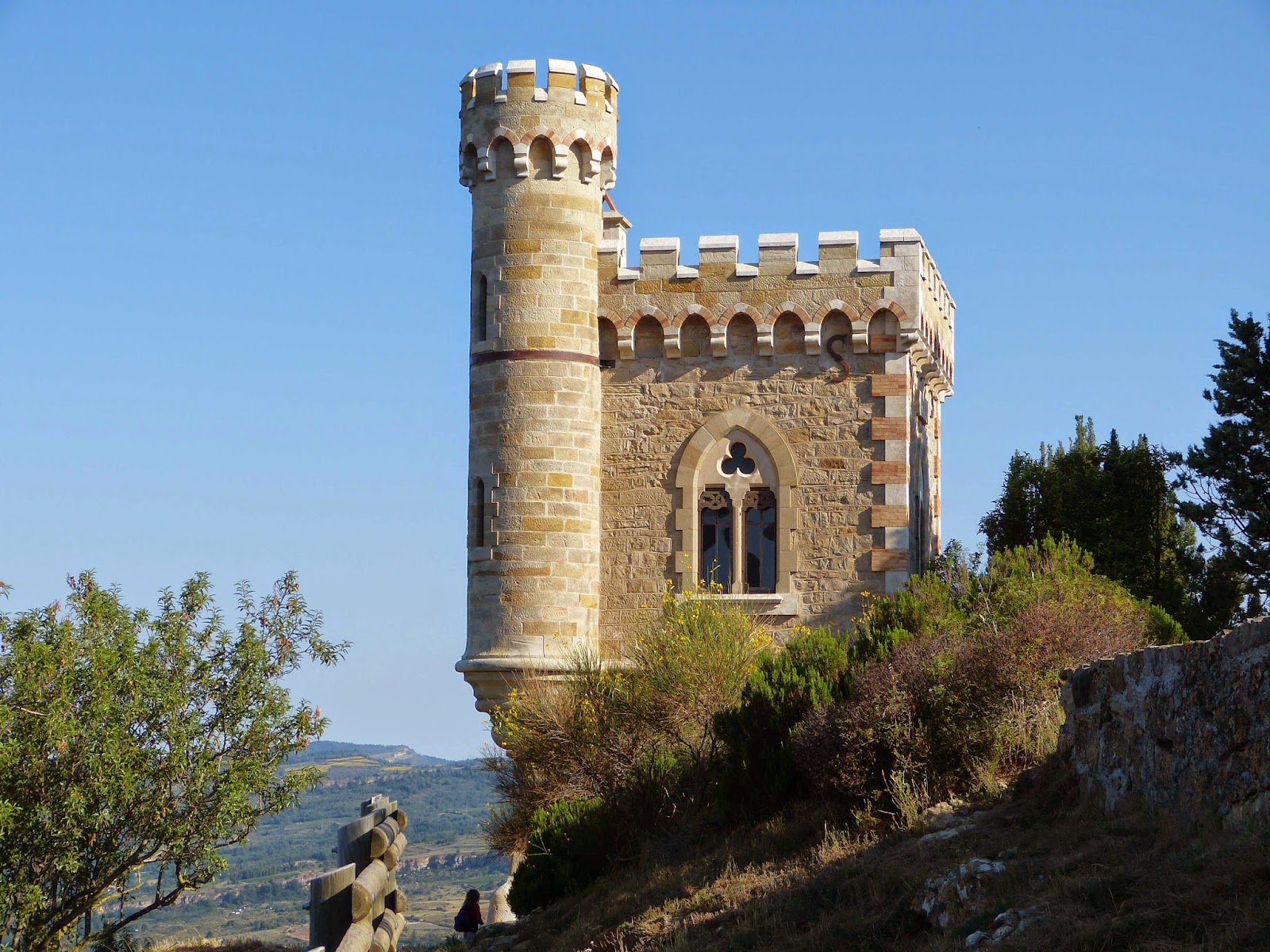 COSMOGENESIS: RENNES LE CHATEAU-NUEVAS APORTACIONES A UN VIEJO MISTERIO.