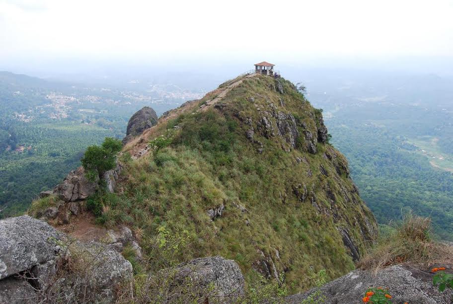 NEEDLE ROCK VIEW POINT GUDALUR, NILGIRIS