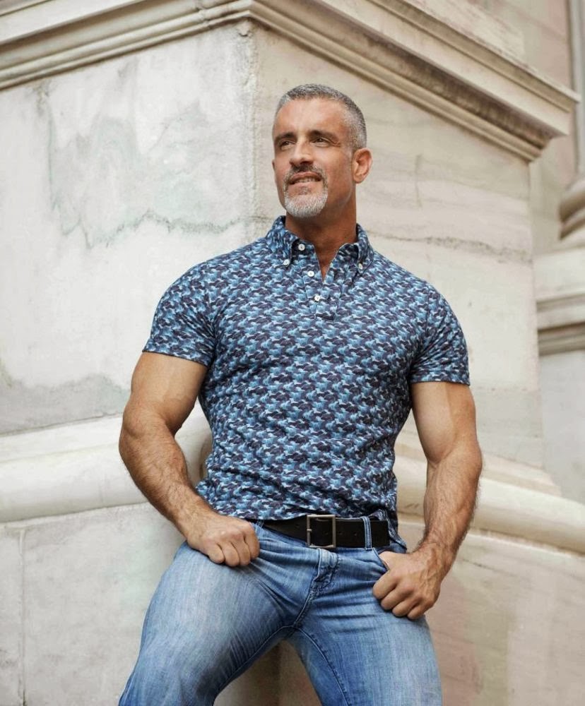 Daily Bodybuilding Motivation: Old Age Model Colton Ford