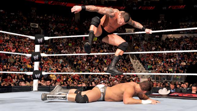 WWE In live!!!!: RANDY ORTON vs CODY RHODES