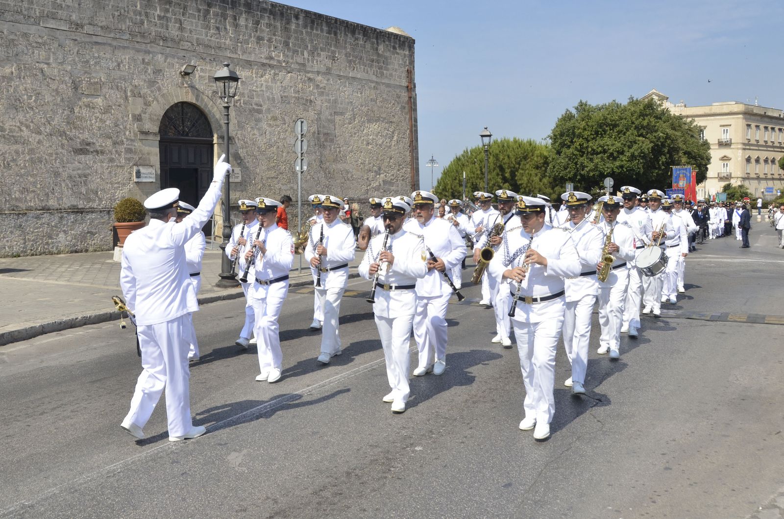 Taranto. MARINA MILITARE: la Fanfara del Comando Marittimo Sud per la ...