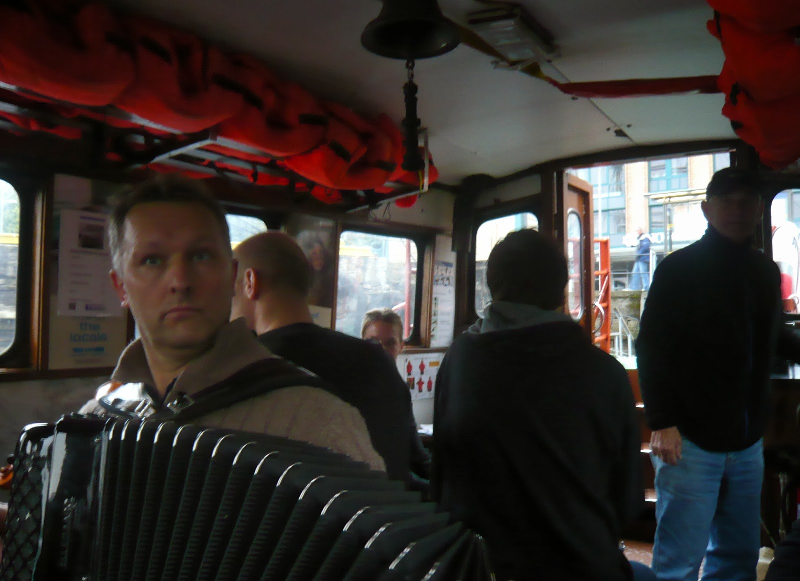 ROBERT WYATT AND STUFF: Cruising with Beffen